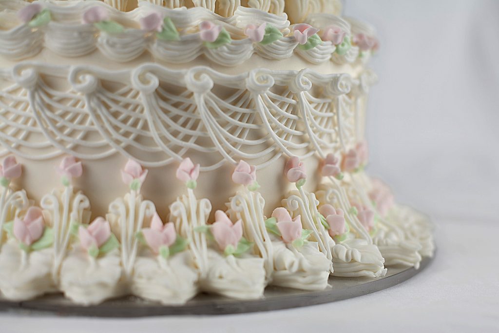 Lambeth Wedding Cake - Celebration Generation