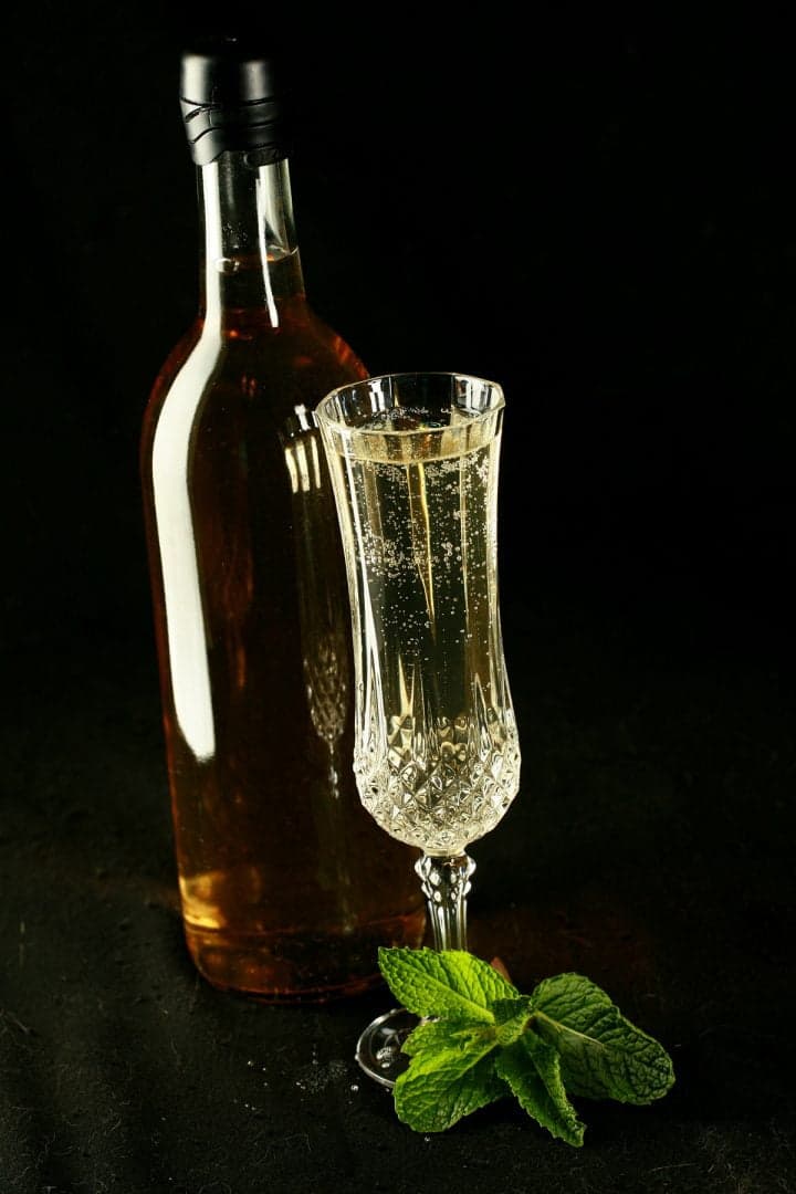 Homemade Mint Wine Recipe - Celebration Generation