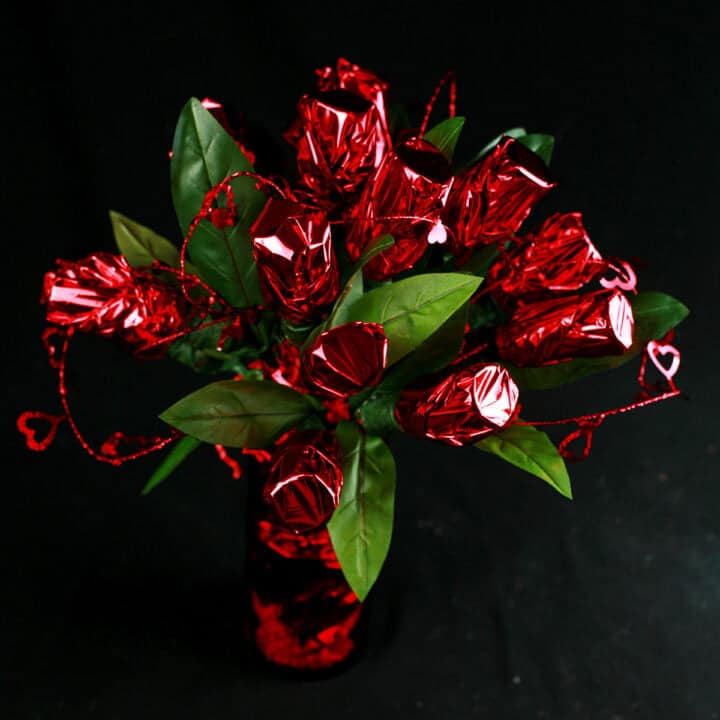 How to Make an Alcohol Bouquet [Mini Liquor Bottle Roses ...