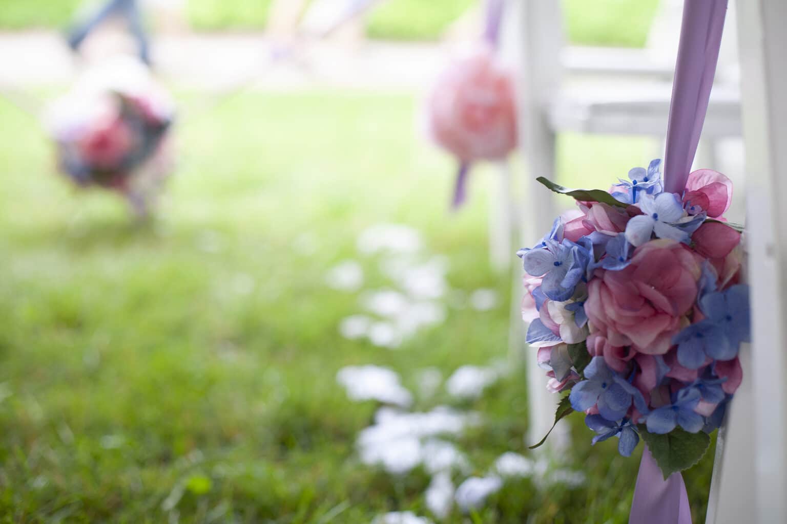 How to Make Silk Flower Pomanders - Celebration Generation