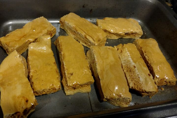 Homemade Crunchie Bars! - Celebration Generation