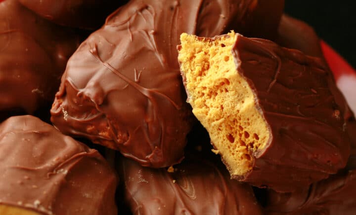 Homemade Crunchie Bars! - Celebration Generation