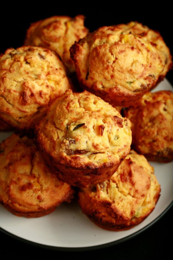 Homemade Breakfast Corn Muffins Recipe [With Fresh Sweet Corn ...