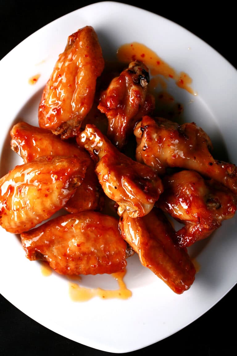 Honey Jeow Glazed Wings Recipe [Honey Sriracha, but Better ...