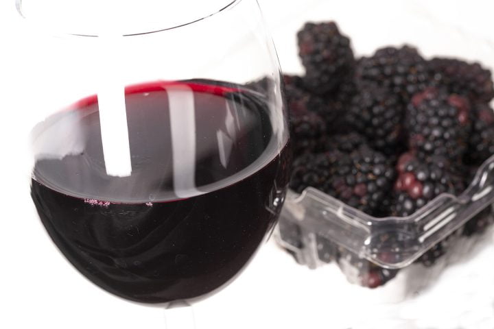 Blackberry Wine Recipe [Fresh or Frozen] - Celebration Generation