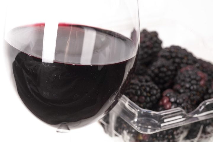 Blackberry Wine Recipe [Fresh or Frozen] - Celebration Generation