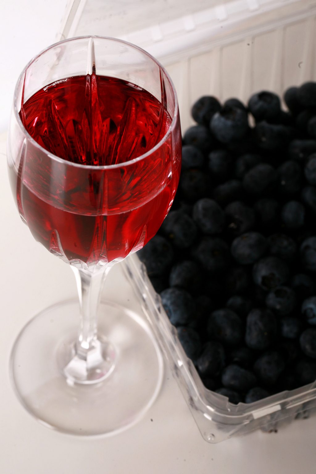 Homemade Blueberry Mead Recipe - Celebration Generation