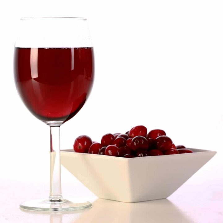 Blackberry Wine Recipe [Fresh or Frozen] - Celebration Generation