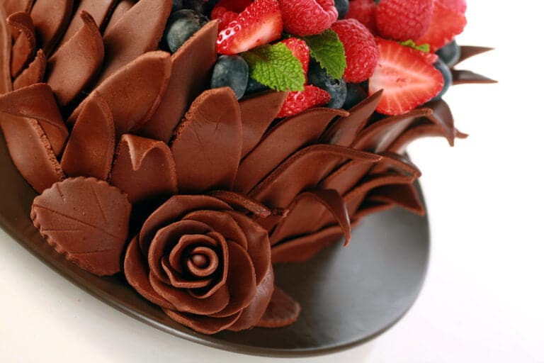 Chocolate Leaves Cake Tutorial - Celebration Generation