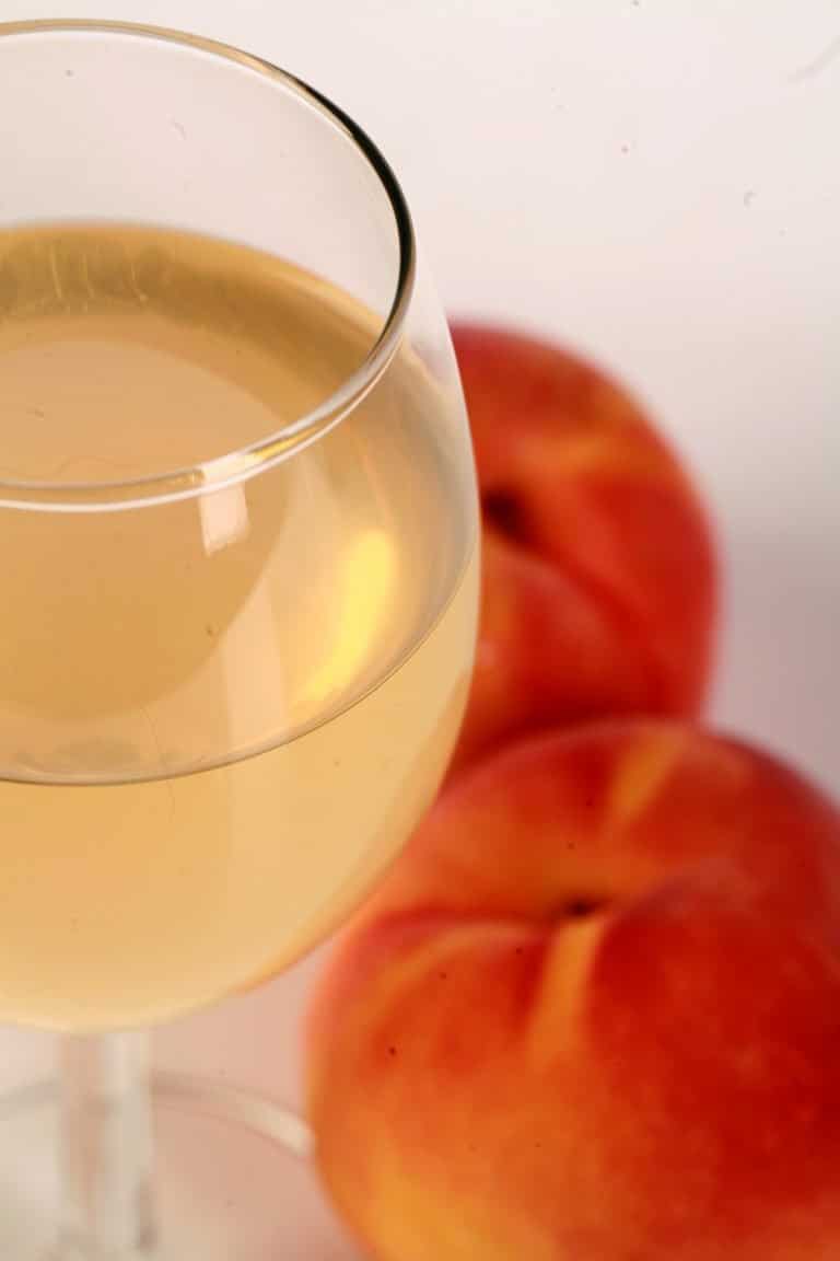 Homemade Peach Wine Recipe - Celebration Generation