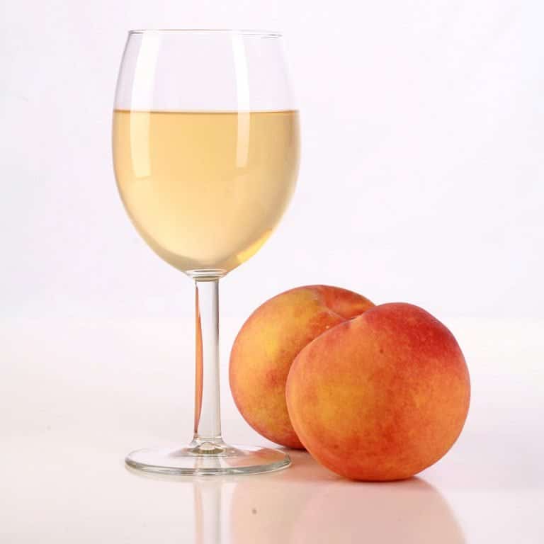 Homemade Peach Wine Recipe - Celebration Generation