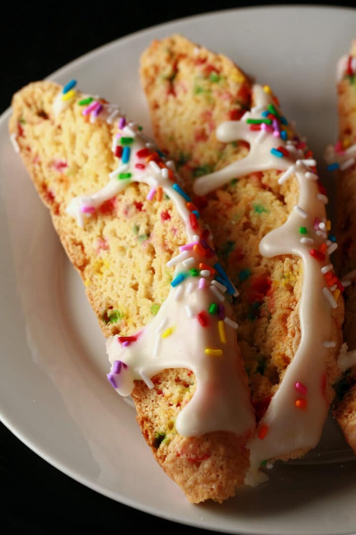 Birthday Cake Biscotti Recipe [Funfetti Biscotti!] - Celebration Generation