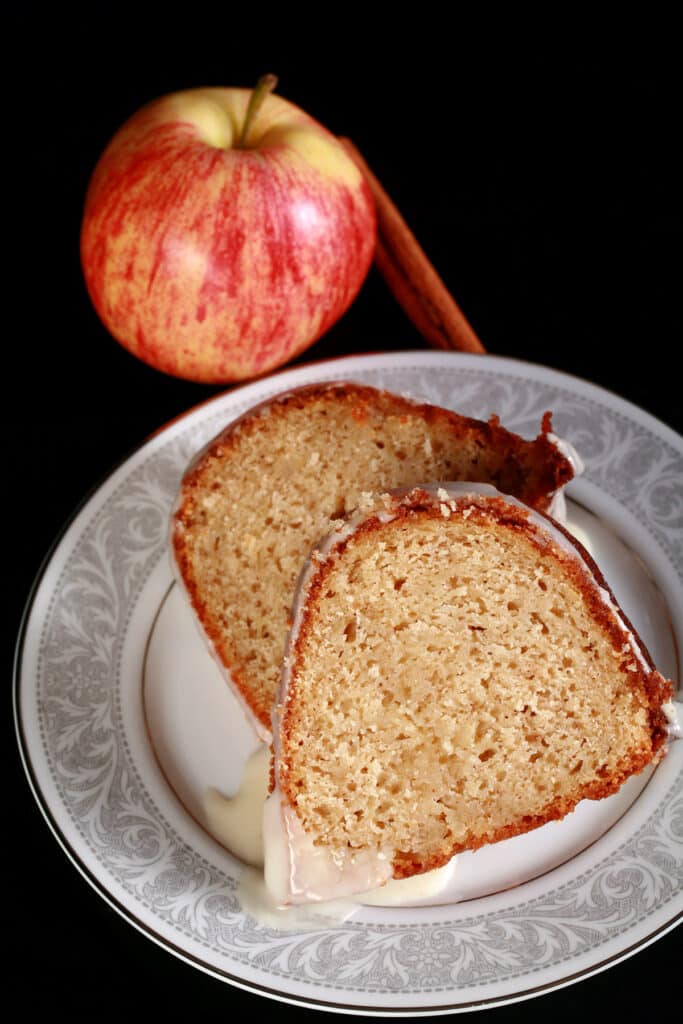 The Best Apple Cider Cake Recipe - Celebration Generation