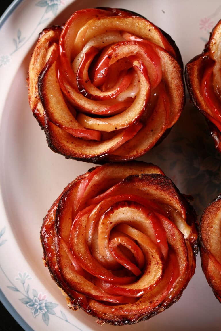Maple Baked Apple Roses with Puff Pastry - Celebration Generation